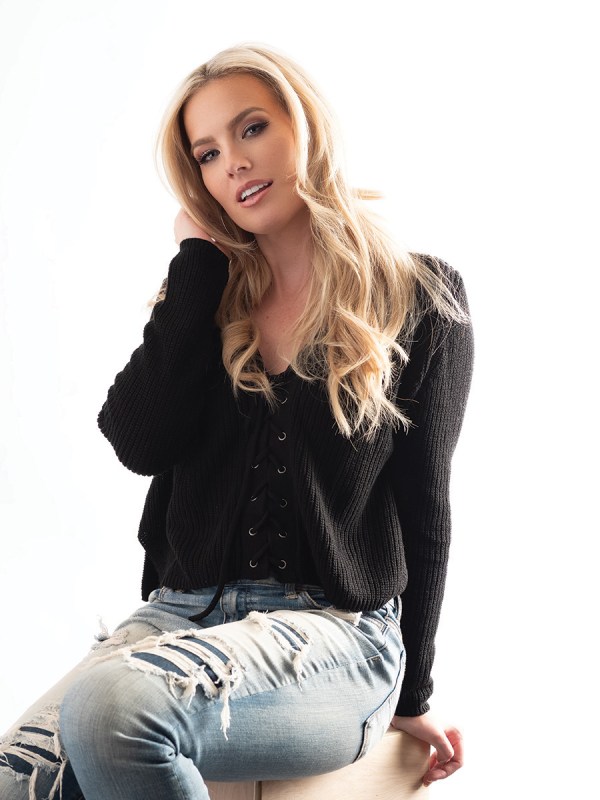 PRODUCT SPOTLIGHT: One-Light Kit – BUFF BASICS