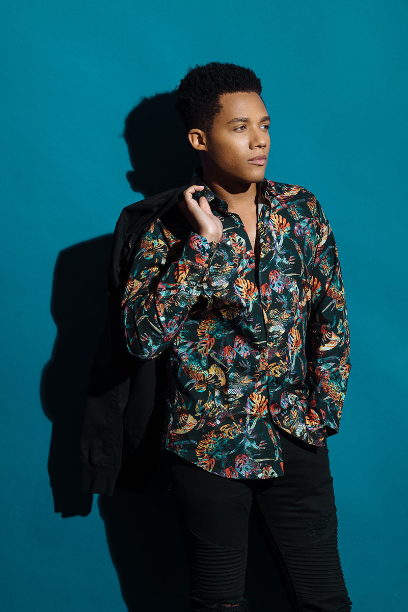 THE BENEFITS OF A WARDROBE STYLIST – BUFF BASICS